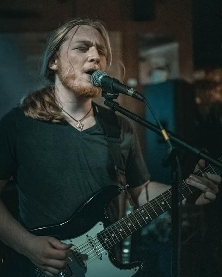 Life & Work with Carter Manson - Voyage Knoxville Magazine