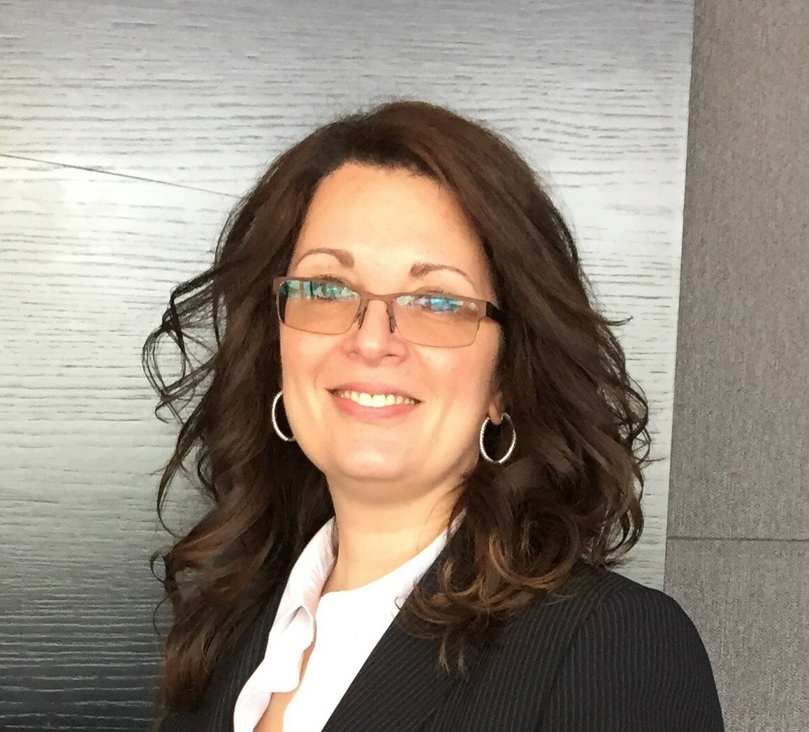 Rising Stars: Meet Michele Albohn - Voyage Knoxville Magazine