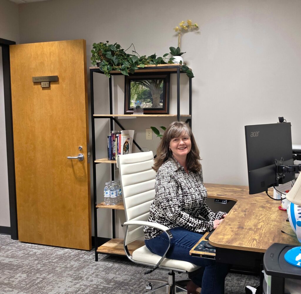 Inspiring Conversations with Seanna Jones of East TN EMDR, LLC - Voyage ...